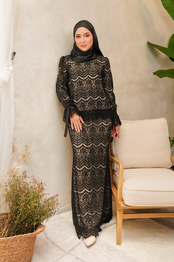 RENDA SERIES : JUITA SET (NUDE BLACK) - Maroon Red